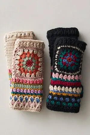 FRENCH KNOT So Woodstock Handwarmers - Black