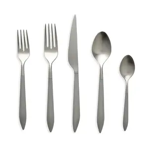 VIETRI Ares Argento & Light Gray 5-piece Place Setting - Silver