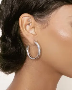 Ettika Classic Hoop Earrings - Silver