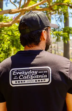 EVERYDAY CALIFORNIA Surf Shop Tee Shirt - Black