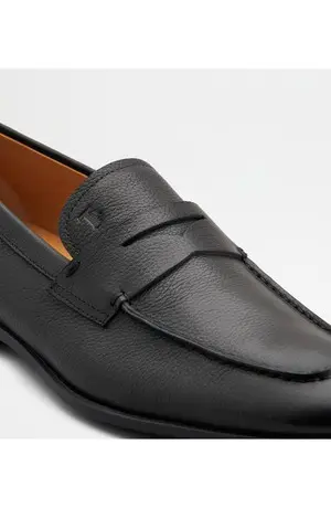 TOD'S Calfskin Leather Penny Loafer