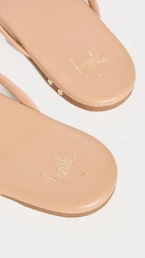 Beek Sunbeam Flip Flops - Beach