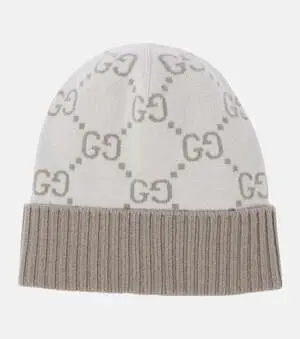 Gucci Gg Cashmere Jacquard Beanie - Grey