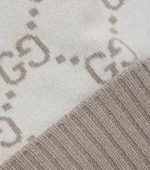 Gucci Gg Cashmere Jacquard Beanie - Grey