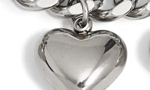 VIDAKUSH Juicy Heart Charm Bracelet