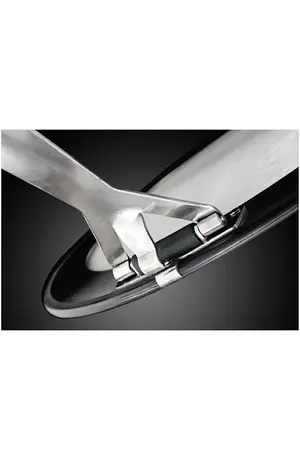LE CREUSET 12-inch Stainless Steel Splatter Guard