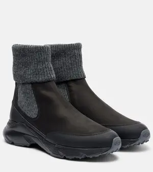TOD'S Leather Chelsea Boots - Black