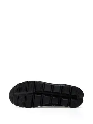 On Cloud 5 Waterproof Sneakers - Black