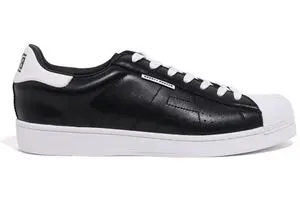 A BATHING APE Skull Sta Bounty Hunterin Sneakers