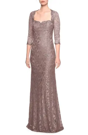 Sweetheart Neckline Gown Dresses