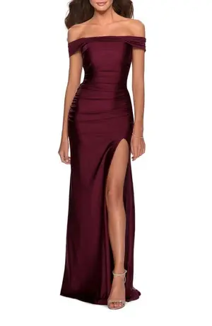 La Femme Off-the-shoulder Gown With Open Back - Dark Berry