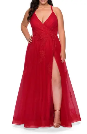La Femme A-line Gown With Floral Embroidery - Red