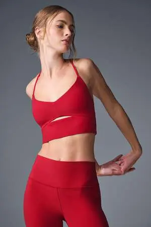 Alo Yoga Soft Highlight Bra - Bold Red