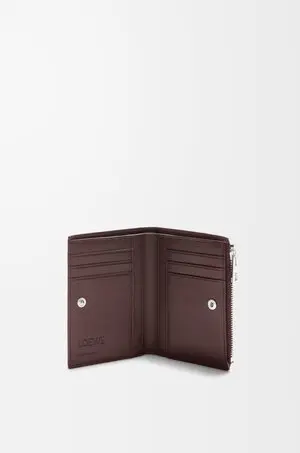 Loewe Slim Compact Wallet In Deerskin Oxblood