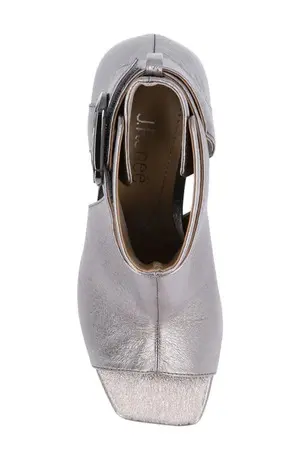 J. Reneé Quinlan Sandal - Taupe