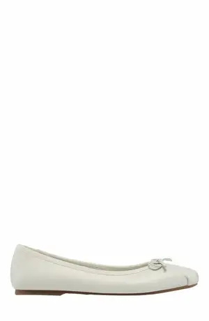 GRACE FOOTWEAR Reims Ballerina - White