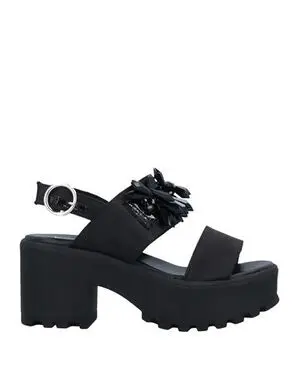 Cult Round Toe Sandals For Women