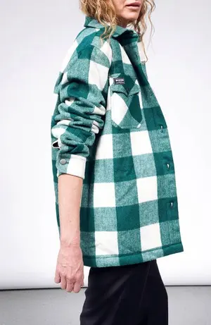 WILDFANG Essential Flannel Fleece Lined Shacket - Forest/white