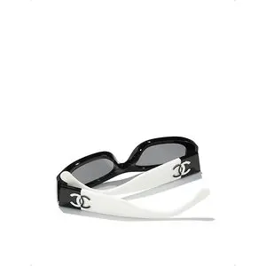 Chanel Ch5525 Rectangle Sunglasses - Black