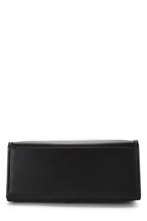Fendi Calfskin Leather Sunshine Shopper