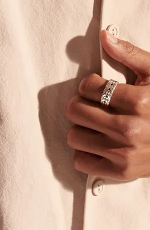 John Hardy Carved Chain Band Ring