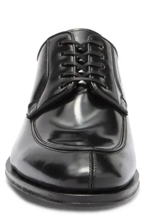 FERRAGAMO Bruges Apron Toe Oxford