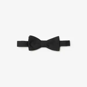 Burberry Burberry Silk Bow Tie Black