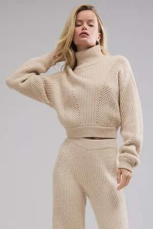 Alo Yoga Cashmere Turtleneck Top Birch Heather