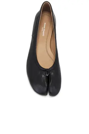 MAISON MARGIELA Tabi Ballerina Flat - Black