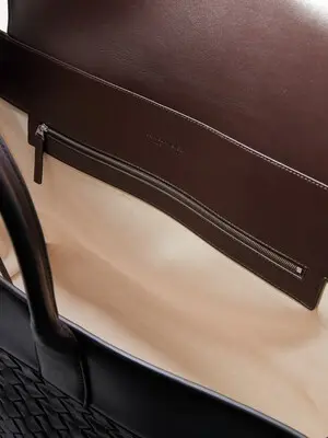 Bottega Veneta Avenue Maxi Intrecciato Leather Tote Bag