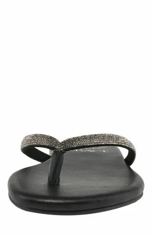 GRACE FOOTWEAR Embellished Flip-flop Sandals - Pewter