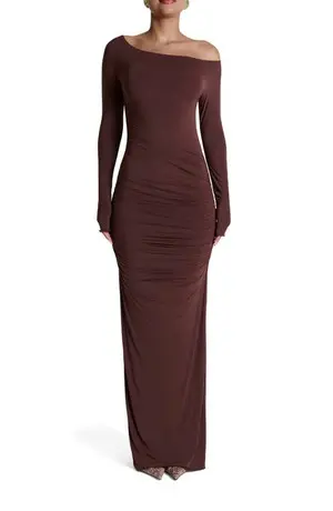 Naked Wardrobe Ruched Off The Shoulder Maxi Dress - Chocolate