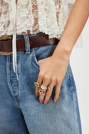 Free People Free People Square Fashion Ring Aged Gold