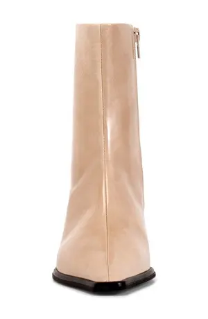 VAGABOND SHOEMAKERS Giselle Pointed Toe Bootie