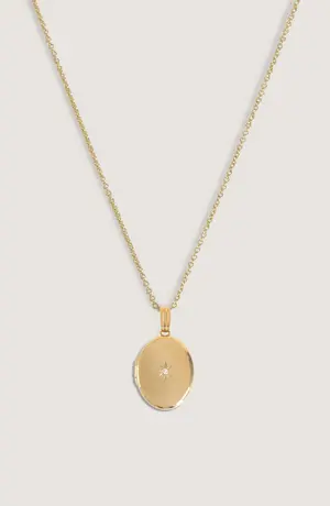 KINN Maison Oval Locket Necklace With Diamond
