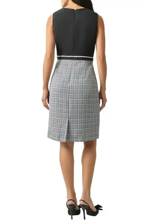 KASPER Sleeveless Sheath Dress