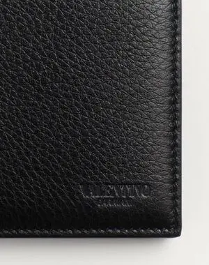 Valentino Garavani Rockstud Wallet In Grainy Calfskin