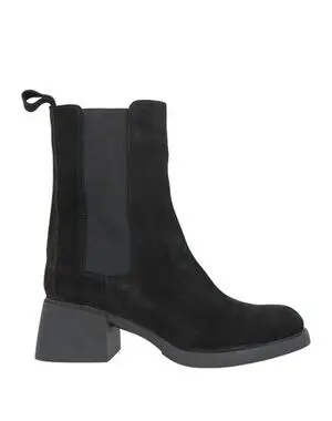 Trending Boots For Women
