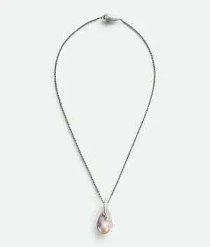 BOTTEGA  VENETA Bottega Veneta Pearl Pendant Necklace - Natural Pink