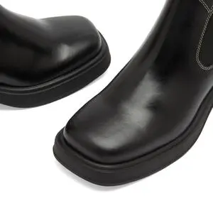 VAGABOND SHOEMAKERS Dorah Leather Ankle Boots - Black/white