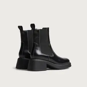 VAGABOND SHOEMAKERS Dorah Leather Ankle Boots - Black/white