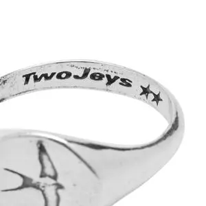 TWOJEYS Liberty Ring