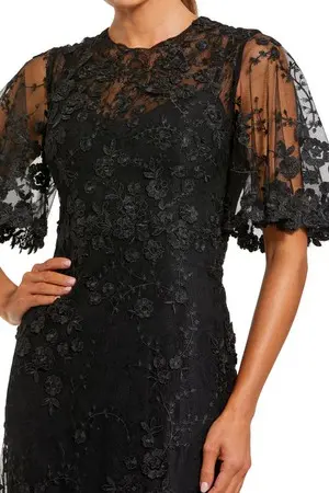 Mac Duggal Floral Embroidered Gown - Black