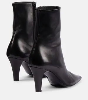 Saint Laurent Jill 75 Leather Ankle Boots - Black