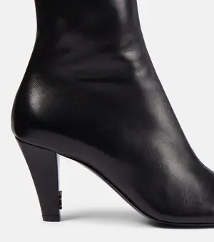 Saint Laurent Jill 75 Leather Ankle Boots - Black