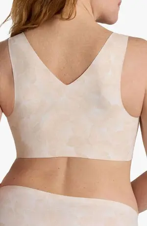 EVELYN & BOBBIE Defy Wireless Bra - Champagne Gingko