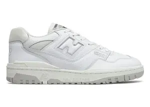 NEW BALANCE 550 Sneakers - White