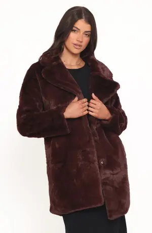 PETAL & PUP Meeka Faux Fur Jacket - Burgundy