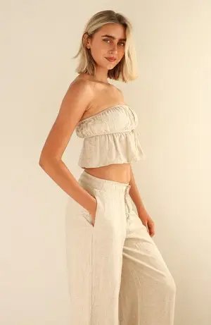 DIPPIN DAISY'S Kenna Crop Top - Natural