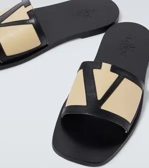 Valentino Garavani Vlogo Leather Slides
